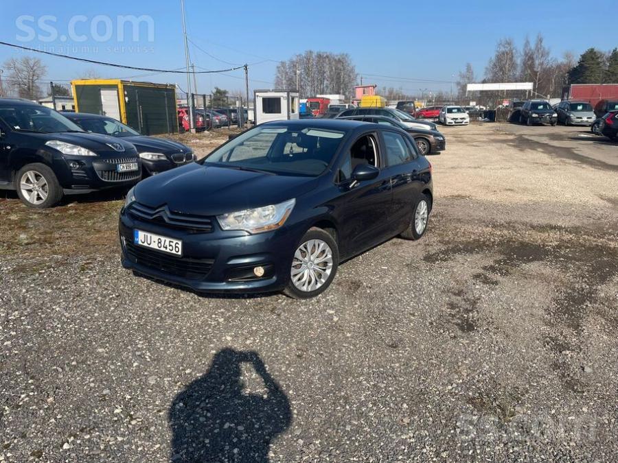 Pelēks Citroen C4 2011 Rīga, ar dzinēja tilpumu 1.60 L un nobraukumu 0 tūkst. km par 2599 €, foto 1 vietnē AUTOMOTO.COM.LV