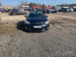 Pelēks Citroen C4 2011 Rīga, ar dzinēja tilpumu 1.60 L un nobraukumu 0 tūkst. km par 2599 €, foto 3 vietnē AUTOMOTO.COM.LV