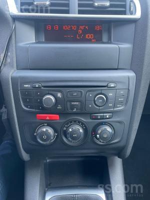 Pelēks Citroen C4 2011 Rīga, ar dzinēja tilpumu 1.60 L un nobraukumu 0 tūkst. km par 2599 €, foto 12 vietnē AUTOMOTO.COM.LV