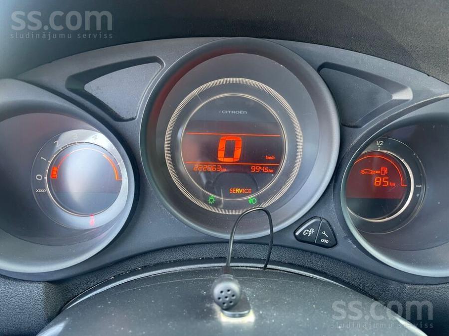 Pelēks Citroen C4 2011 Rīga, ar dzinēja tilpumu 1.60 L un nobraukumu 0 tūkst. km par 2599 €, foto 16 vietnē AUTOMOTO.COM.LV