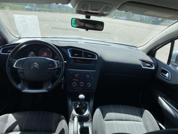 Grey Citroen C4 2011 in Marijampole, with an engine capacity of 1.56 L and mileage of 268 thousand km for 2999 €, photo 10 on AUTOMOTO.COM.LV