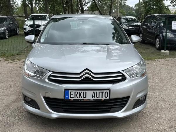 Grey Citroen C4 2011 in Grobiņa, with an engine capacity of 1.60 L and mileage of 240 thousand km for 4500 €, photo 2 on AUTOMOTO.COM.LV
