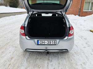 Pelēks Citroen C4 2011 Jēkabpils, ar dzinēja tilpumu 1.40 L un nobraukumu 241 tūkst. km par 3990 €, foto 17 vietnē AUTOMOTO.COM.LV