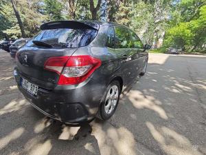Pelēks Citroen C4 2011 Kauņa, ar dzinēja tilpumu 1.60 L un nobraukumu 276 tūkst. km par 3300 €, foto 4 vietnē AUTOMOTO.COM.LV