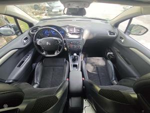 Pelēks Citroen C4 2011 Kauņa, ar dzinēja tilpumu 1.60 L un nobraukumu 276 tūkst. km par 3300 €, foto 6 vietnē AUTOMOTO.COM.LV