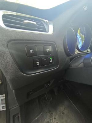 Pelēks Citroen C4 2011 Kauņa, ar dzinēja tilpumu 1.60 L un nobraukumu 276 tūkst. km par 3300 €, foto 14 vietnē AUTOMOTO.COM.LV