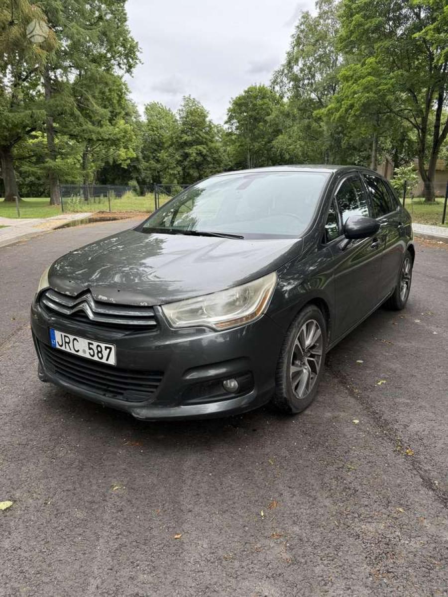 Pelēks Citroen C4 2011 Kauņa, ar dzinēja tilpumu 1.56 L un nobraukumu 267 tūkst. km par 2300 €, foto 3 vietnē AUTOMOTO.COM.LV
