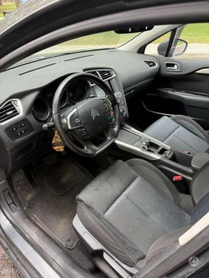 Pelēks Citroen C4 2011 Kauņa, ar dzinēja tilpumu 1.56 L un nobraukumu 267 tūkst. km par 2300 €, foto 7 vietnē AUTOMOTO.COM.LV