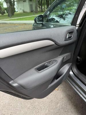 Pelēks Citroen C4 2011 Kauņa, ar dzinēja tilpumu 1.56 L un nobraukumu 267 tūkst. km par 2300 €, foto 8 vietnē AUTOMOTO.COM.LV
