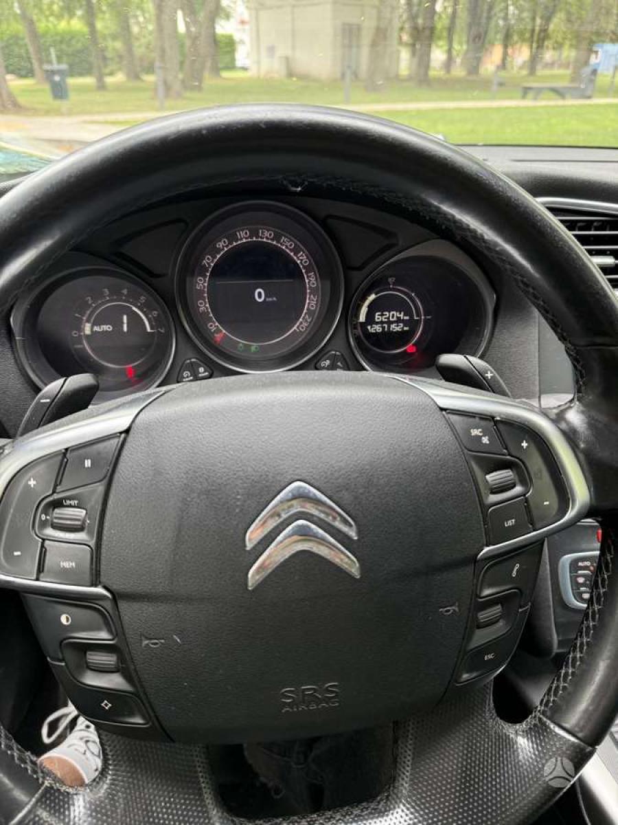 Pelēks Citroen C4 2011 Kauņa, ar dzinēja tilpumu 1.56 L un nobraukumu 267 tūkst. km par 2300 €, foto 12 vietnē AUTOMOTO.COM.LV