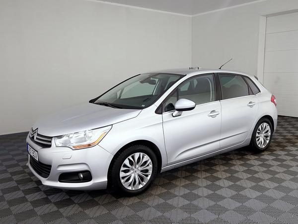 Pelēks Citroen C4 2011 Tallina, ar dzinēja tilpumu 1.60 L un nobraukumu 226 tūkst. km par 1699 €, foto 2 vietnē AUTOMOTO.COM.LV