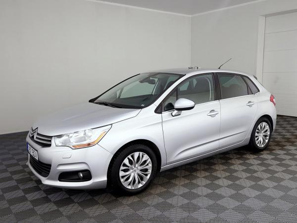 Grey Citroen C4 2011 in Tallinn, with an engine capacity of 1.60 L and mileage of 226 thousand km for 1599 €, photo 2 on AUTOMOTO.COM.LV