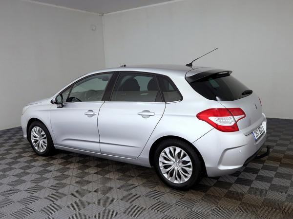 Grey Citroen C4 2011 in Tallinn, with an engine capacity of 1.60 L and mileage of 226 thousand km for 1599 €, photo 4 on AUTOMOTO.COM.LV