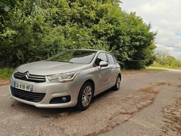 Pelēks Citroen C4 2012 Tauragė, ar dzinēja tilpumu 1.56 L un nobraukumu 260 tūkst. km par 1999 €, foto 10 vietnē AUTOMOTO.COM.LV