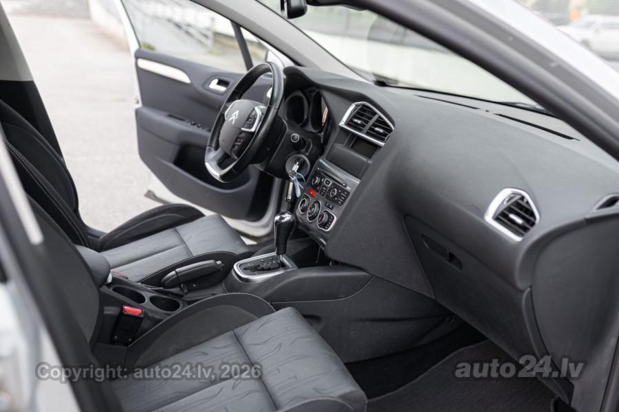 Pelēks Citroen C4 2012 Tallina, ar dzinēja tilpumu 1.60 L un nobraukumu 158 tūkst. km par 3999 €, foto 13 vietnē AUTOMOTO.COM.LV
