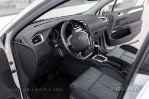 Pelēks Citroen C4 2012 Tallina, ar dzinēja tilpumu 1.60 L un nobraukumu 158 tūkst. km par 3999 €, foto 18 vietnē AUTOMOTO.COM.LV