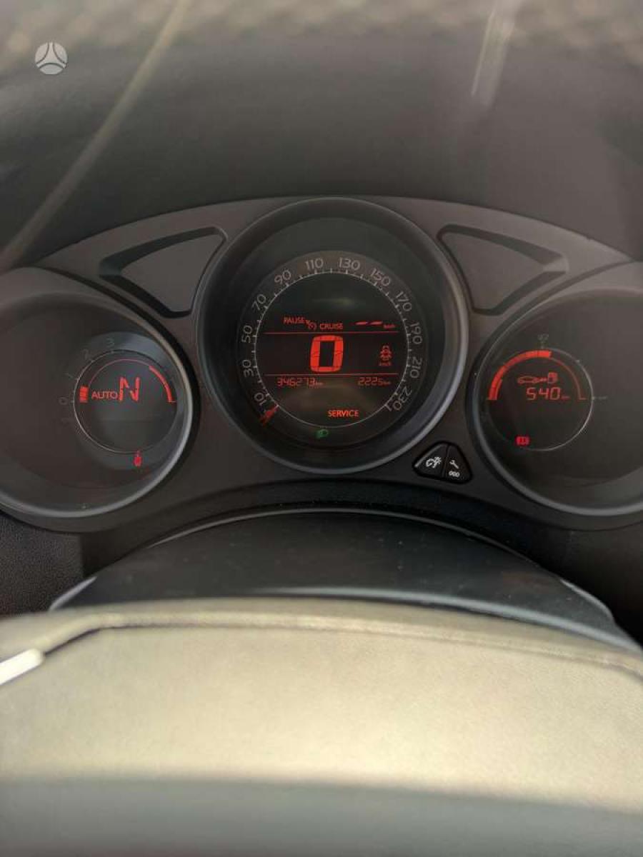 Grey Citroen C4 2012 in Vilnius, with an engine capacity of 1.60 L and mileage of 345 thousand km for 3500 €, photo 16 on AUTOMOTO.COM.LV