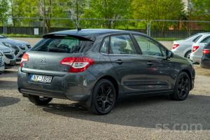 Grey Citroen C4 2013 in Liepaja, with an engine capacity of 1.60 L and mileage of 208 thousand km for 18500 €, photo 4 on AUTOMOTO.COM.LV