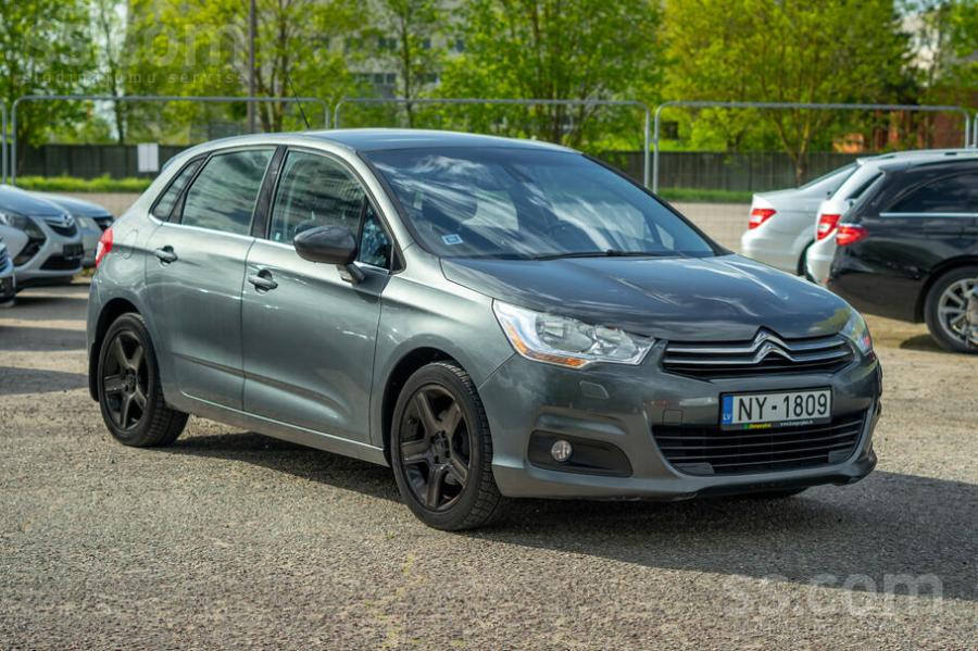 Grey Citroen C4 2013 in Liepaja, with an engine capacity of 1.60 L and mileage of 208 thousand km for 18500 €, photo 5 on AUTOMOTO.COM.LV
