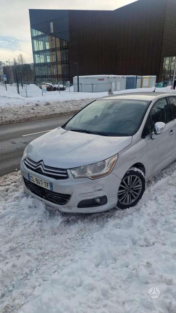 Grey Citroen C4 2013 in Klaipeda, with an engine capacity of 1.60 L and mileage of 29 thousand km for 2300 €, photo 1 on AUTOMOTO.COM.LV