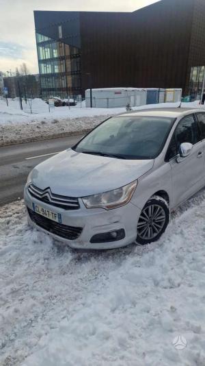 Grey Citroen C4 2013 in Klaipeda, with an engine capacity of 1.60 L and mileage of 29 thousand km for 2300 €, photo  on AUTOMOTO.COM.LV