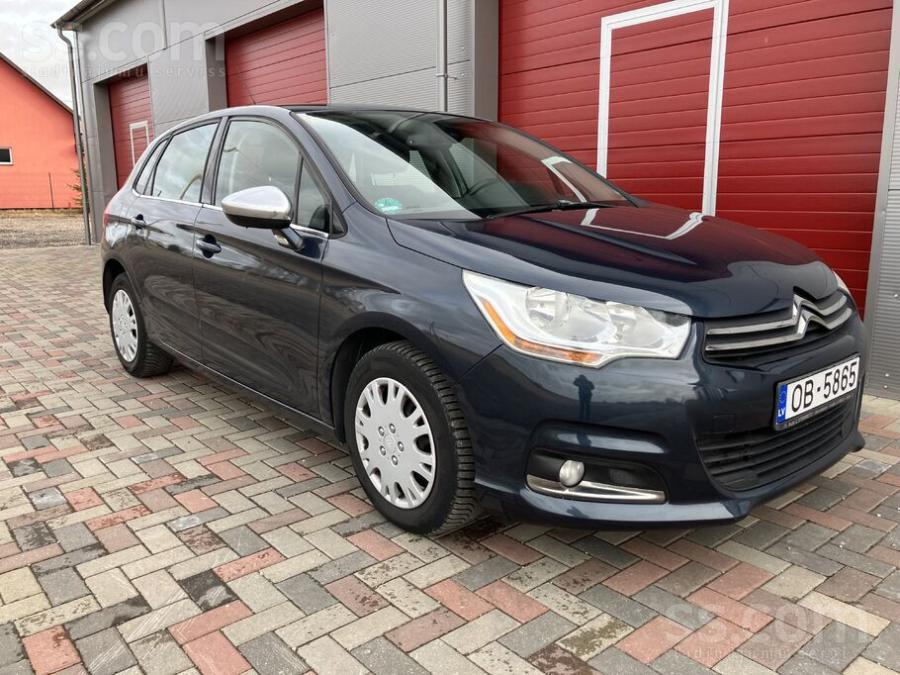 Pelēks Citroen C4 2013 Talsi, ar dzinēja tilpumu 1.60 L un nobraukumu 238 tūkst. km par 3999 €, foto 1 vietnē AUTOMOTO.COM.LV