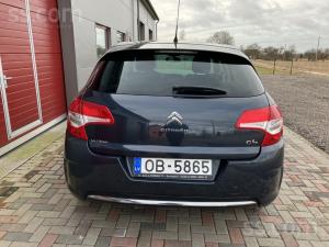 Pelēks Citroen C4 2013 Talsi, ar dzinēja tilpumu 1.60 L un nobraukumu 238 tūkst. km par 3999 €, foto 5 vietnē AUTOMOTO.COM.LV