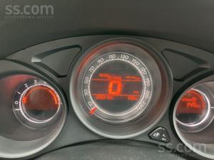 Pelēks Citroen C4 2013 Talsi, ar dzinēja tilpumu 1.60 L un nobraukumu 238 tūkst. km par 3999 €, foto 9 vietnē AUTOMOTO.COM.LV