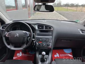 Pelēks Citroen C4 2013 Talsi, ar dzinēja tilpumu 1.60 L un nobraukumu 238 tūkst. km par 3999 €, foto 17 vietnē AUTOMOTO.COM.LV