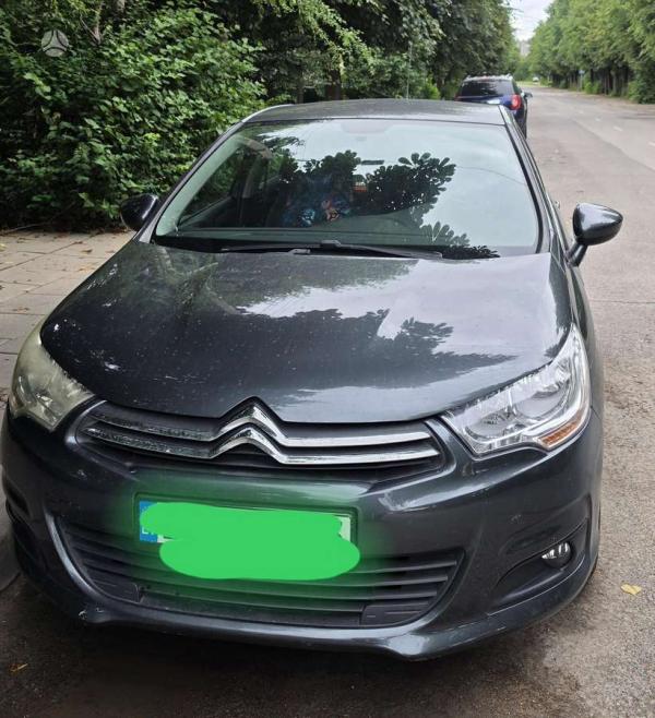 Pelēks Citroen C4 2013 Viļņa, ar dzinēja tilpumu 1.20 L un nobraukumu 254 tūkst. km par 3800 €, foto 1 vietnē AUTOMOTO.COM.LV