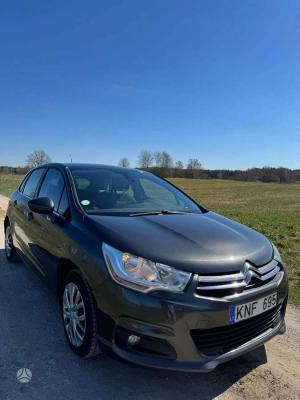 Grey Citroen C4 2013 in Taurage, with an engine capacity of 1.56 L and mileage of 298 thousand km for 2900 €, photo 6 on AUTOMOTO.COM.LV