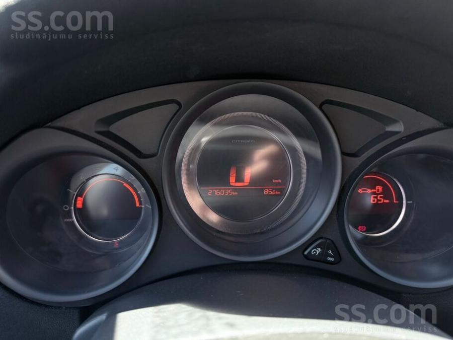 Grey Citroen C4 2013 in Riga, with an engine capacity of 1.60 L and mileage of 276 thousand km for 2450 €, photo 9 on AUTOMOTO.COM.LV