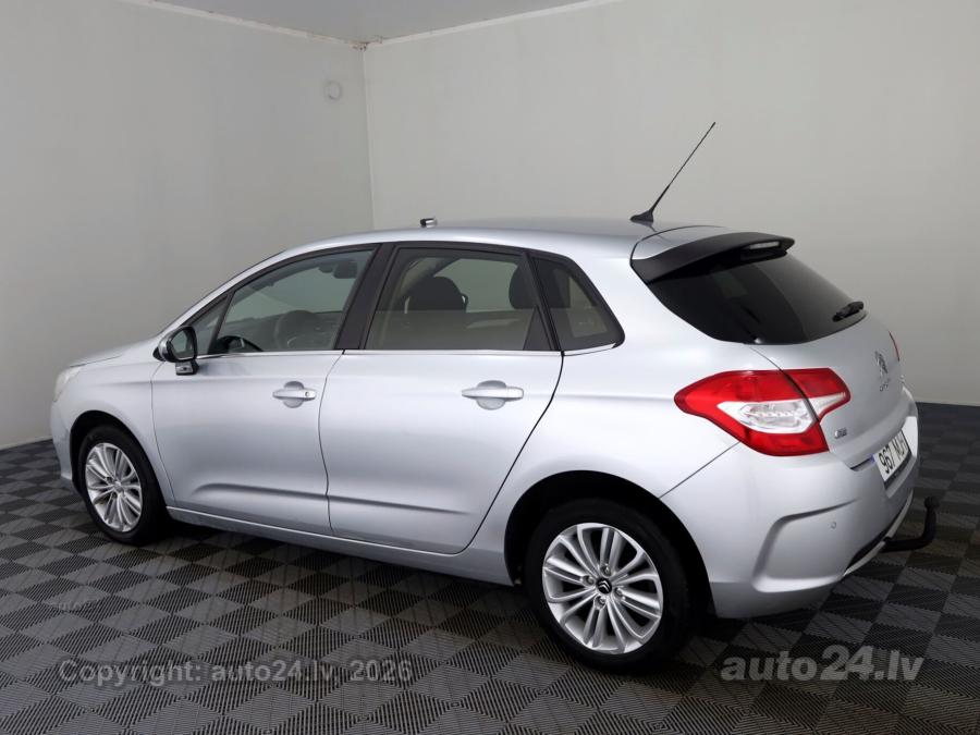 Grey Citroen C4 2014 in Tallinn, with an engine capacity of 1.60 L and mileage of 186 thousand km for 2999 €, photo 5 on AUTOMOTO.COM.LV