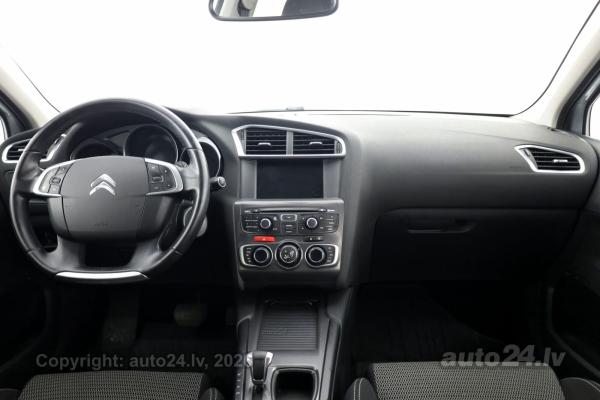 Grey Citroen C4 2014 in Tallinn, with an engine capacity of 1.60 L and mileage of 186 thousand km for 2999 €, photo 5 on AUTOMOTO.COM.LV