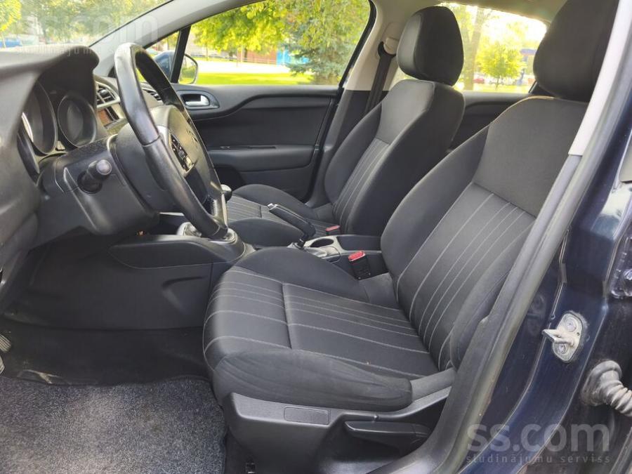 Grey Citroen C4 2014 in Jelgava, with an engine capacity of 1.60 L and mileage of 0 thousand km for 2990 €, photo 10 on AUTOMOTO.COM.LV