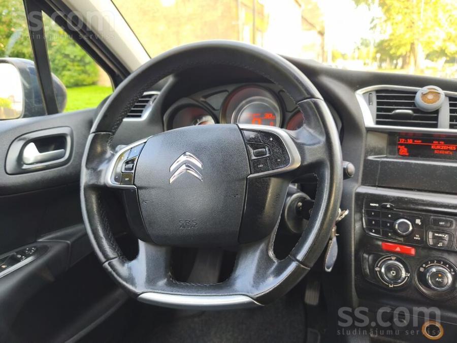 Grey Citroen C4 2014 in Jelgava, with an engine capacity of 1.60 L and mileage of 0 thousand km for 2990 €, photo 15 on AUTOMOTO.COM.LV