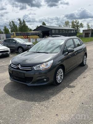 Grey Citroen C4 2014 in Daugavpils, with an engine capacity of 1.60 L and mileage of 205 thousand km for 5300 €, photo 3 on AUTOMOTO.COM.LV