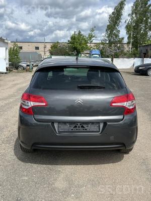 Grey Citroen C4 2014 in Daugavpils, with an engine capacity of 1.60 L and mileage of 205 thousand km for 5300 €, photo 5 on AUTOMOTO.COM.LV