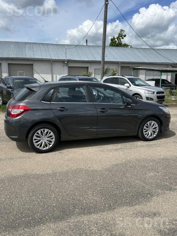 Grey Citroen C4 2014 in Daugavpils, with an engine capacity of 1.60 L and mileage of 205 thousand km for 5300 €, photo 6 on AUTOMOTO.COM.LV