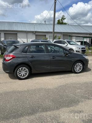 Grey Citroen C4 2014 in Daugavpils, with an engine capacity of 1.60 L and mileage of 205 thousand km for 5300 €, photo 7 on AUTOMOTO.COM.LV