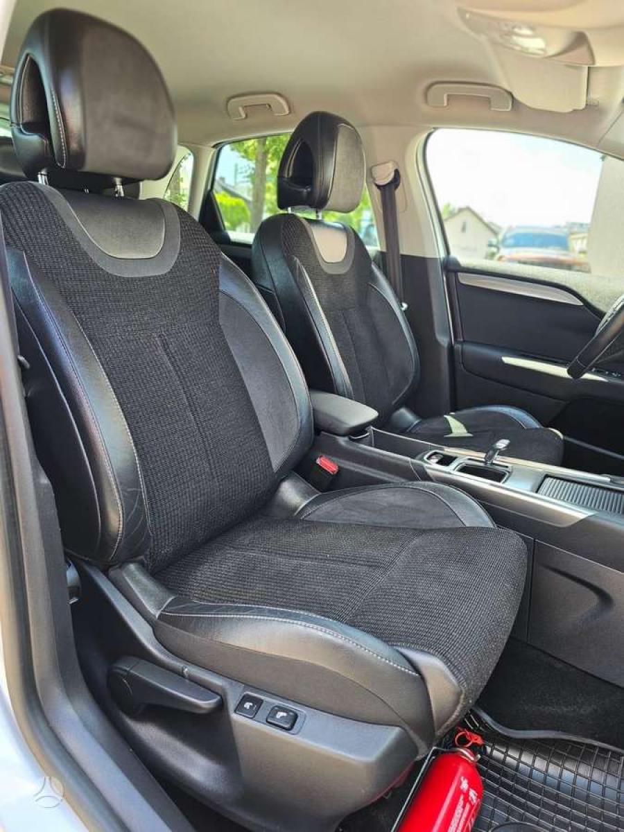 Grey Citroen C4 2014 in Siauliai, with an engine capacity of 1.60 L and mileage of 74 thousand km for 6450 €, photo 24 on AUTOMOTO.COM.LV