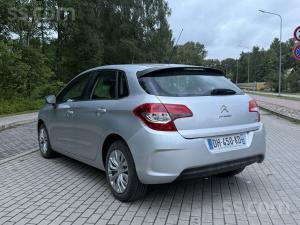 Pelēks Citroen C4 2014 Liepāja, ar dzinēja tilpumu 1.60 L un nobraukumu 181 tūkst. km par 4800 €, foto 3 vietnē AUTOMOTO.COM.LV