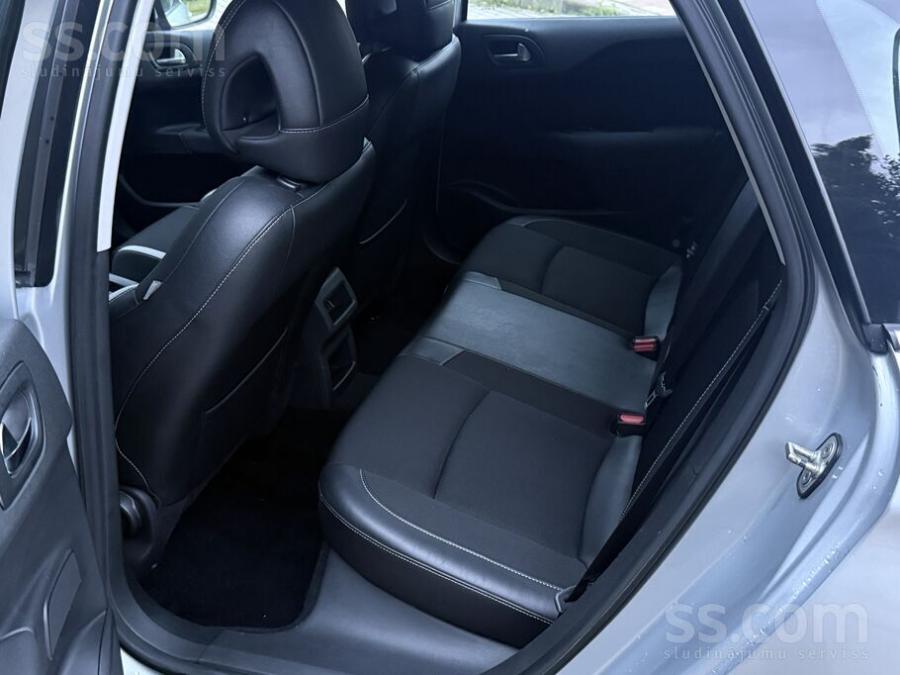 Pelēks Citroen C4 2014 Liepāja, ar dzinēja tilpumu 1.60 L un nobraukumu 181 tūkst. km par 4800 €, foto 12 vietnē AUTOMOTO.COM.LV