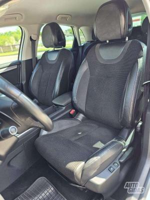 Pelēks Citroen C4 2014 Šauļi, ar dzinēja tilpumu 1.60 L un nobraukumu 74 tūkst. km par 6350 €, foto 25 vietnē AUTOMOTO.COM.LV