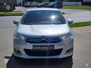 Grey Citroen C4 2014 in Siauliai, with an engine capacity of 1.60 L and mileage of 74 thousand km for 6350 €, photo 4 on AUTOMOTO.COM.LV