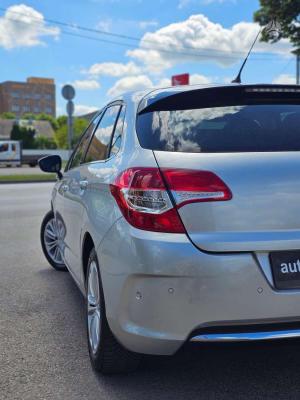 Grey Citroen C4 2014 in Siauliai, with an engine capacity of 1.60 L and mileage of 74 thousand km for 6350 €, photo 9 on AUTOMOTO.COM.LV