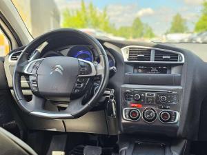 Grey Citroen C4 2014 in Siauliai, with an engine capacity of 1.60 L and mileage of 74 thousand km for 6350 €, photo 21 on AUTOMOTO.COM.LV
