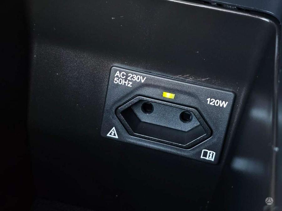 Grey Citroen C4 2014 in Siauliai, with an engine capacity of 1.60 L and mileage of 74 thousand km for 6350 €, photo 31 on AUTOMOTO.COM.LV