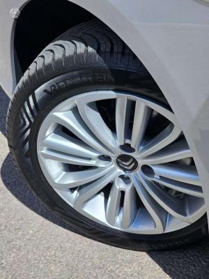 Grey Citroen C4 2014 in Siauliai, with an engine capacity of 1.60 L and mileage of 74 thousand km for 6350 €, photo 33 on AUTOMOTO.COM.LV