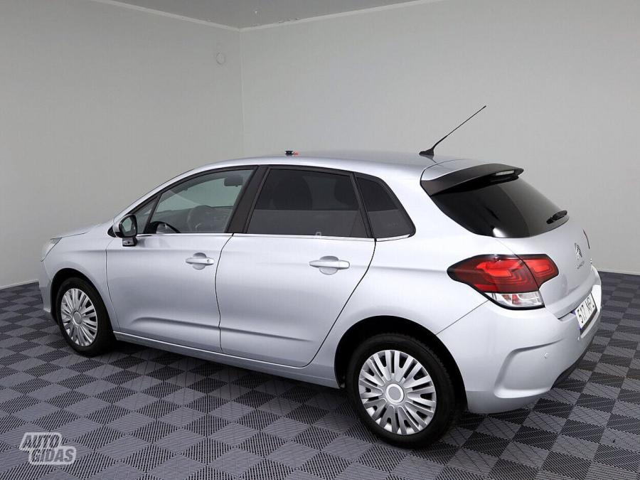 Pelēks Citroen C4 2015 Tallina, ar dzinēja tilpumu 1.20 L un nobraukumu 232 tūkst. km par 2299 €, foto 4 vietnē AUTOMOTO.COM.LV
